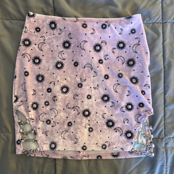 Capsulle | Skirts | Sun And Moon Patterned Skirt With Chain Detail ...